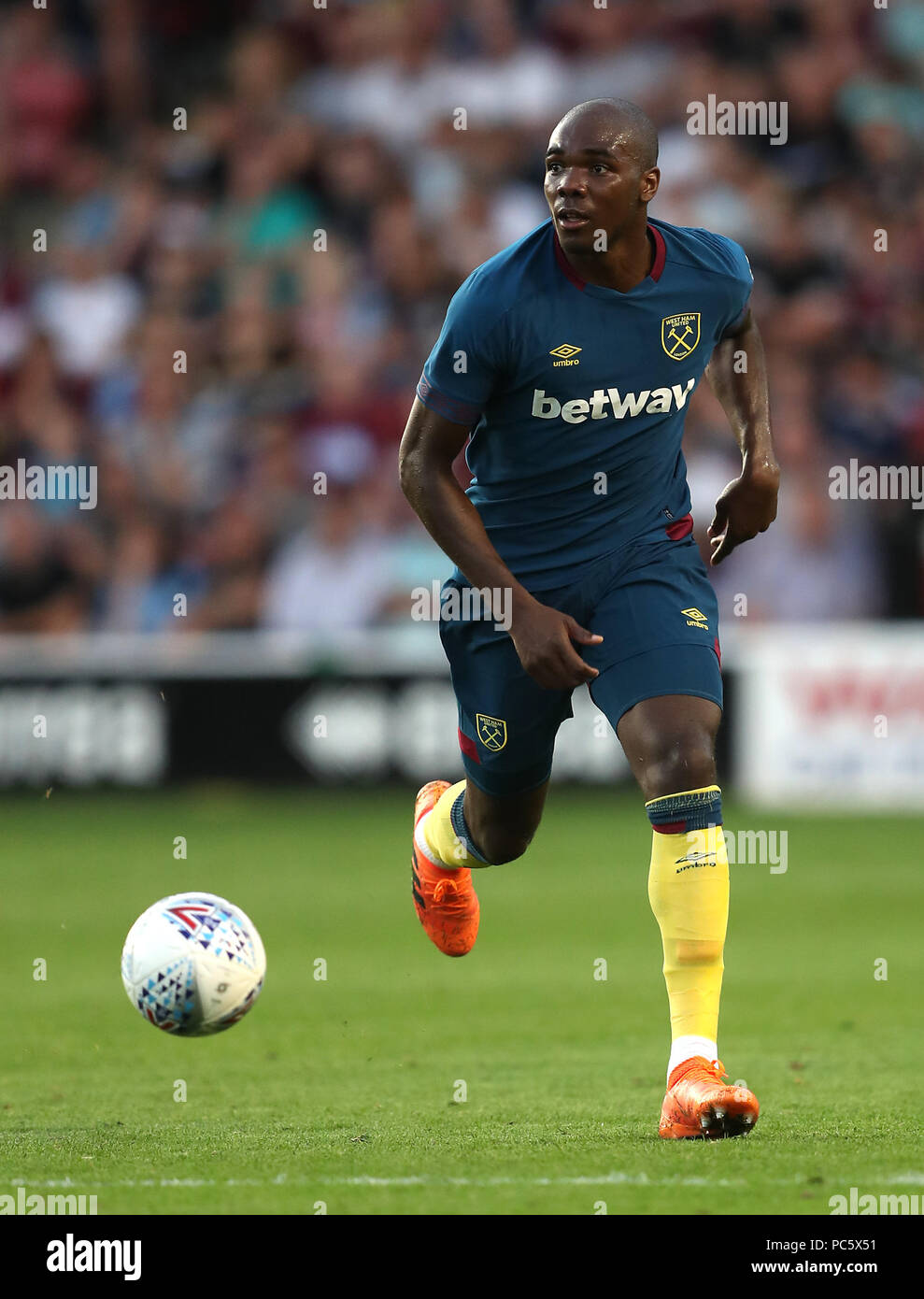 West Ham United's Angelo Ogbonna Stock Photo - Alamy