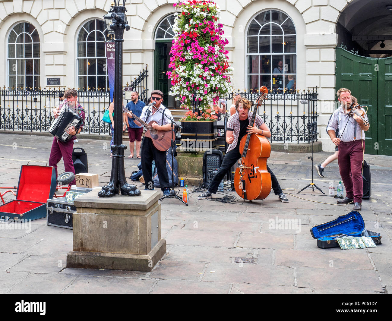 Busking in york hi-res stock photography and images - Alamy
