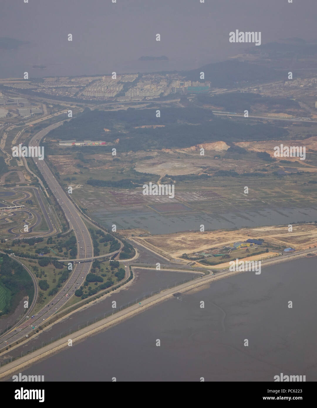 Aerial view of highway in Seoul, South Korea Stock Photo - Alamy