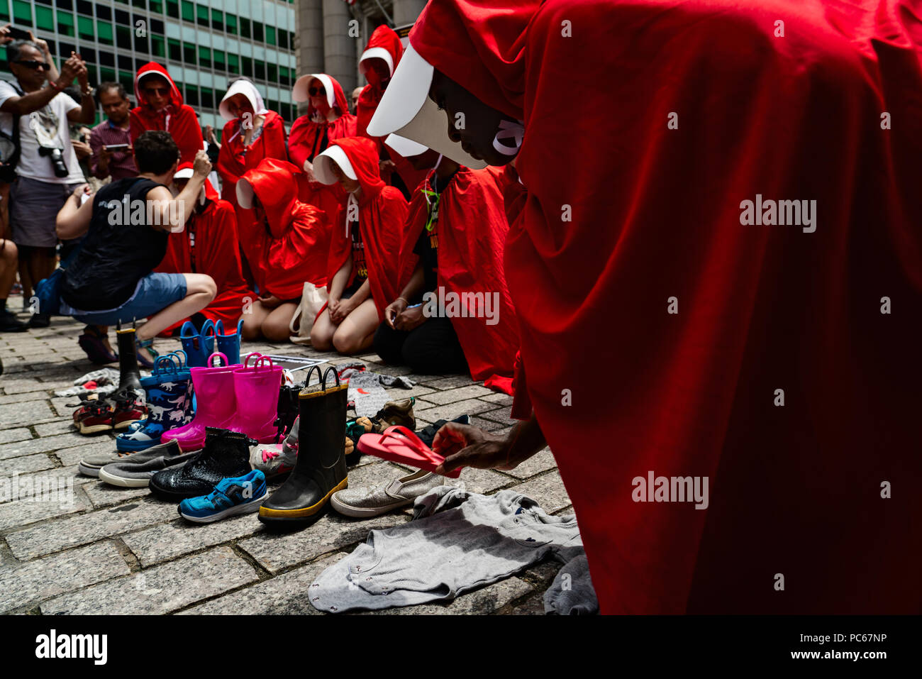 Women in red shoes hi-res stock photography and images - Alamy