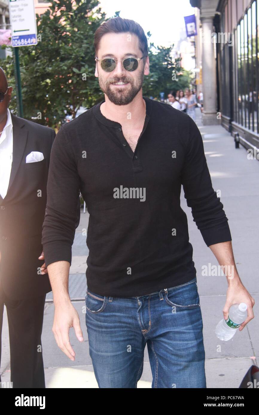 Ryan Eggold Blacklist Glasses