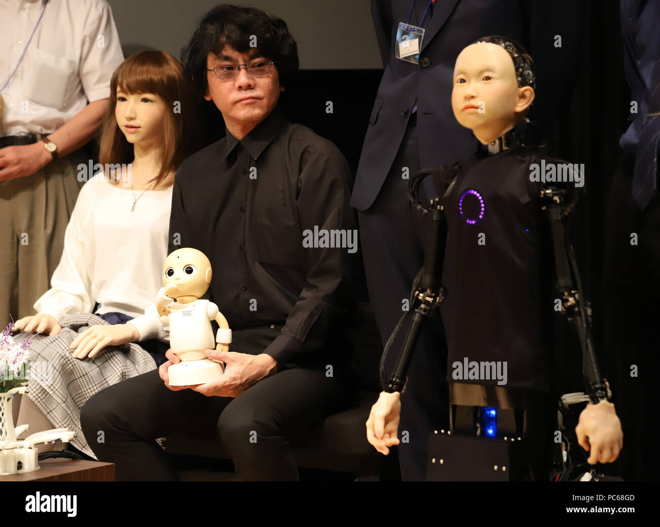 Hiroshi ishiguro erica hi-res stock photography and images - Alamy