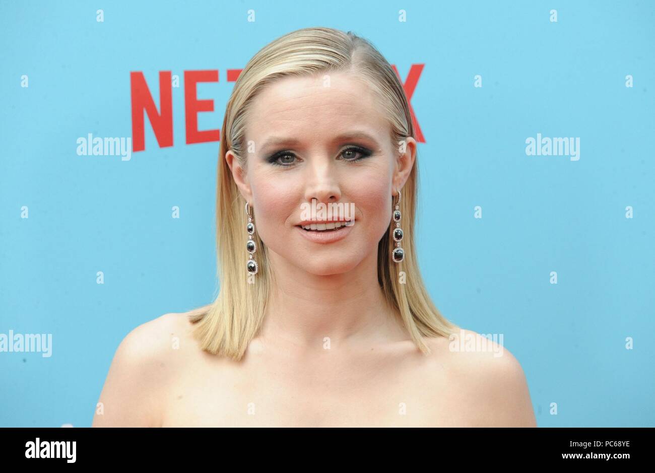 Kristen bell like father hi-res stock photography and images - Alamy