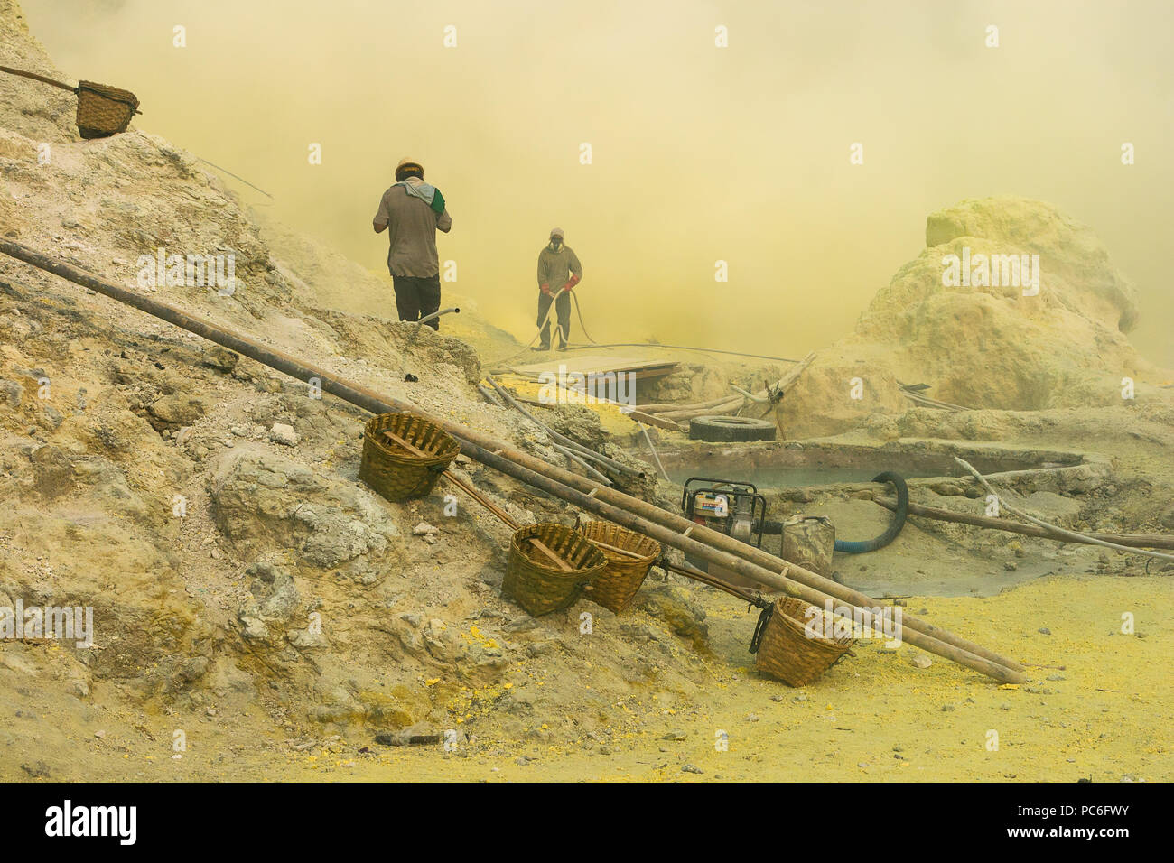 The sulfur mining in Ijen Crater, Java Indonesia Stock Photo - Alamy