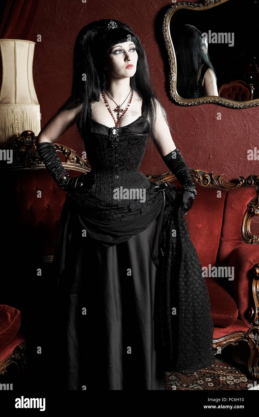 Woman gothic style standing hi-res stock photography and images - Alamy