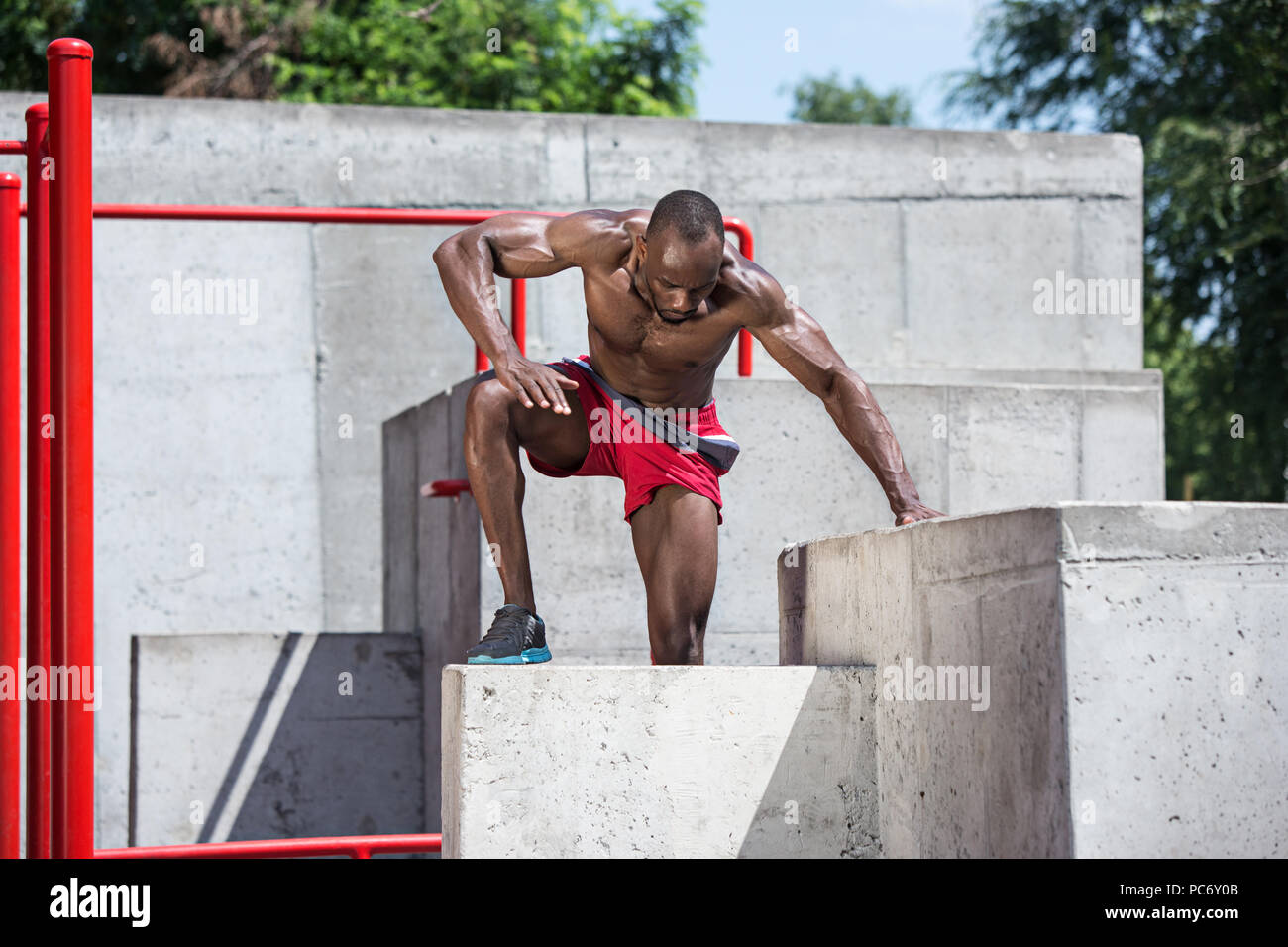 Athlete doing exercise stadium hi-res stock photography and images - Alamy