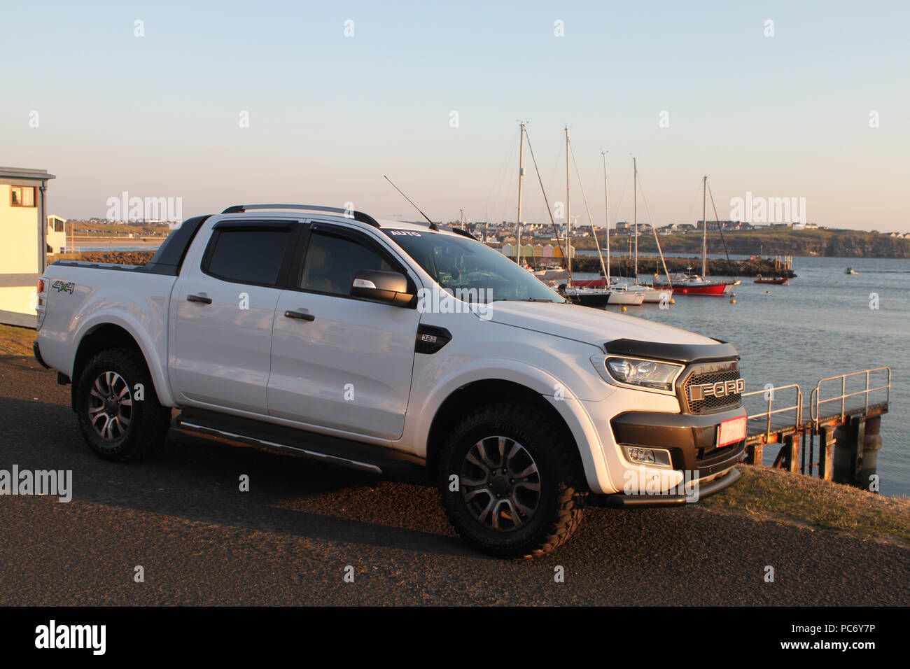 Park ranger vehicle hi-res stock photography and images - Alamy