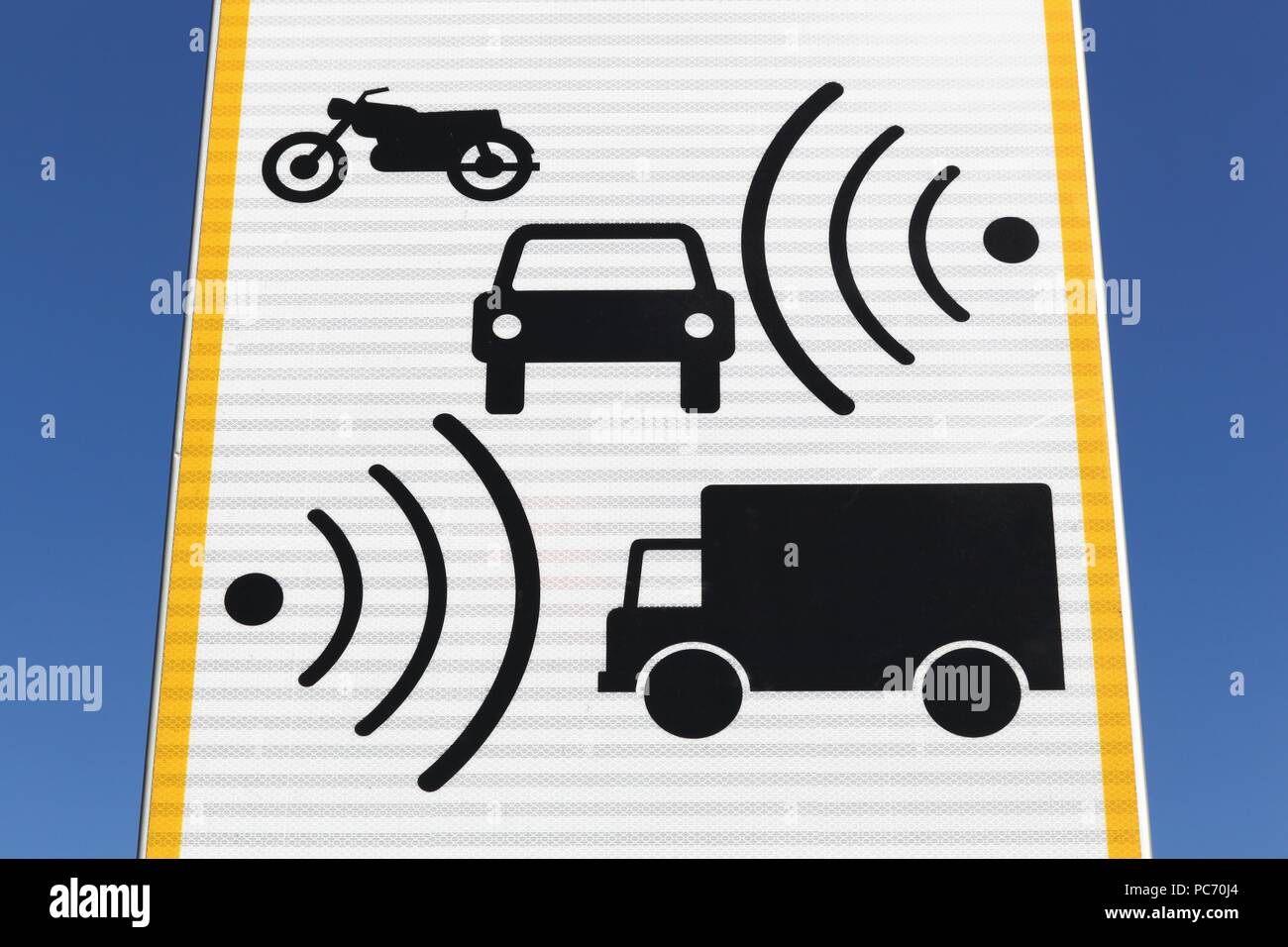 Radar detector hi-res stock photography and images - Alamy