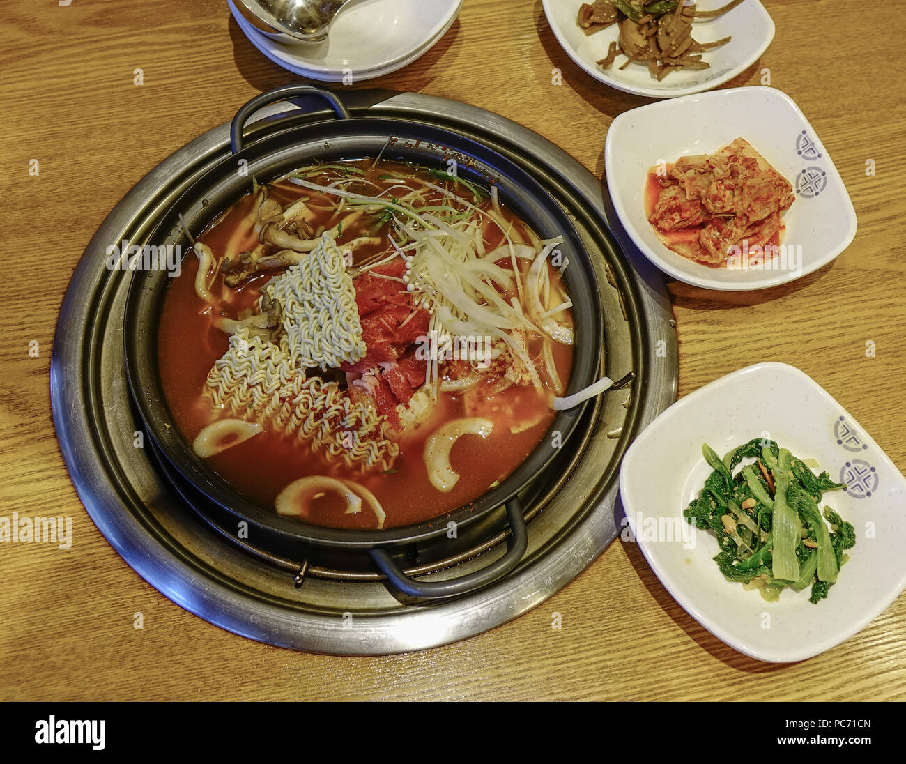 Korean restaurant style pattern hi-res stock photography and images - Alamy