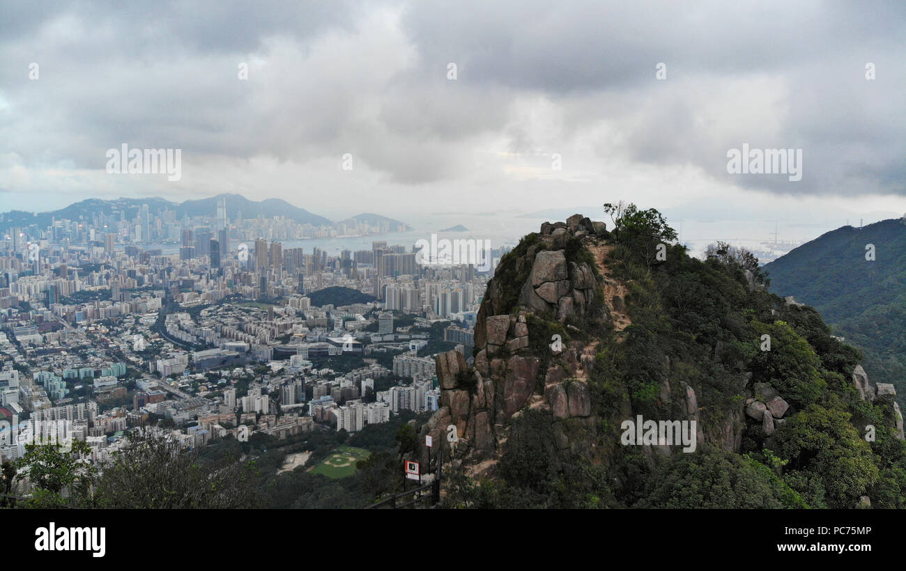 Lion rock hong kong hi-res stock photography and images - Alamy