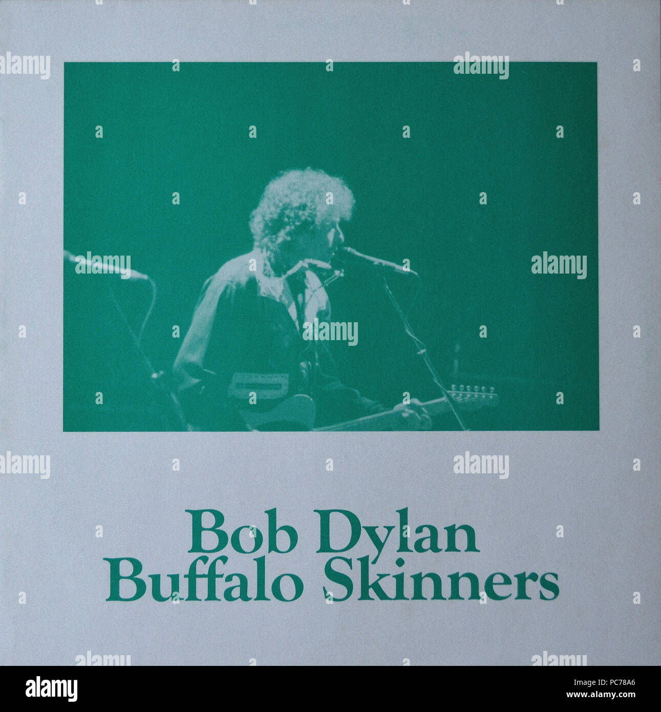 Bob dylan album cover hi-res stock photography and images - Alamy
