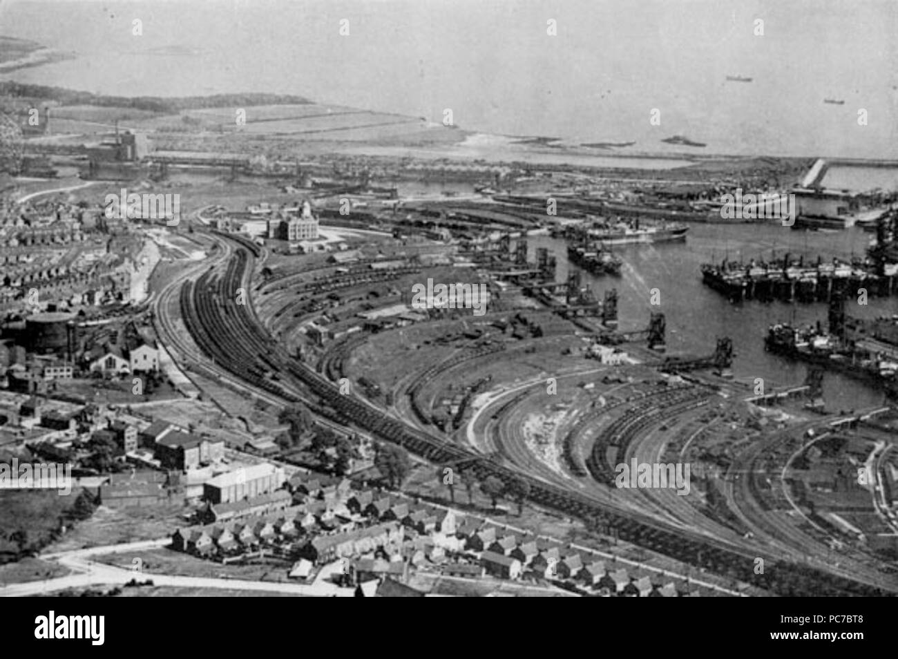 Barry dock hi-res stock photography and images - Alamy