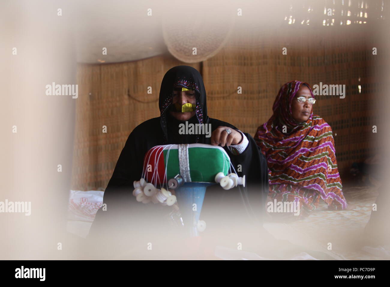 Uae culture hi-res stock photography and images - Alamy