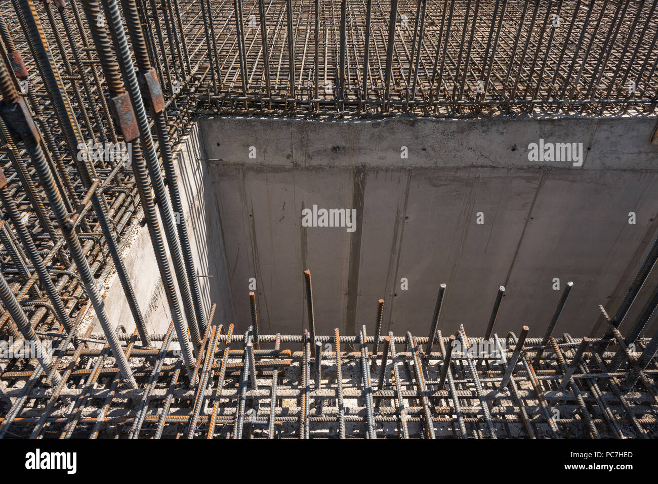 metal construction of rods for concrete pouring Stock Photo - Alamy