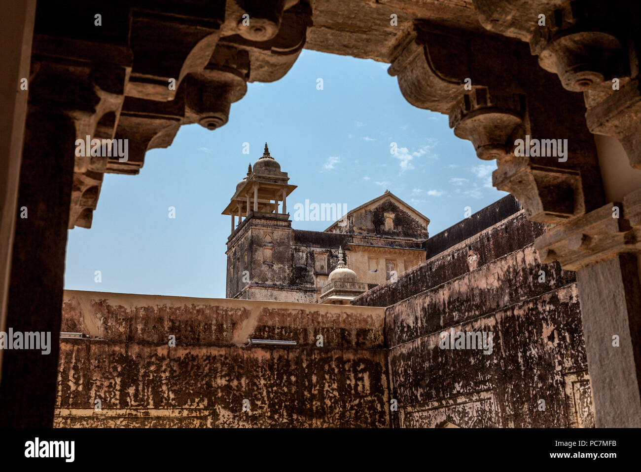 Amer fort palace hi-res stock photography and images - Alamy