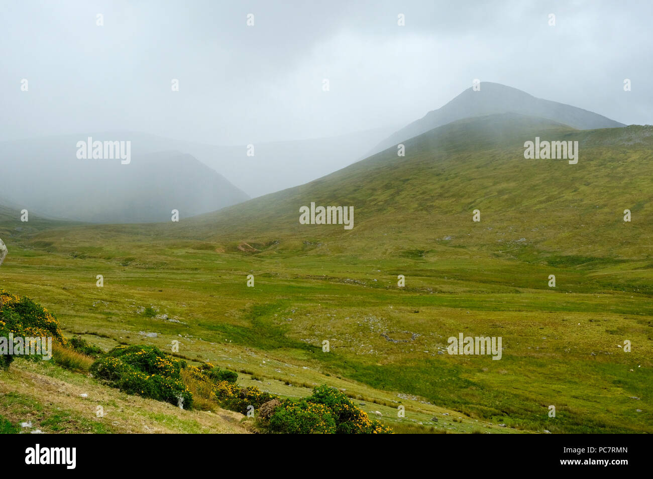 Carneddau mountains hi-res stock photography and images - Alamy