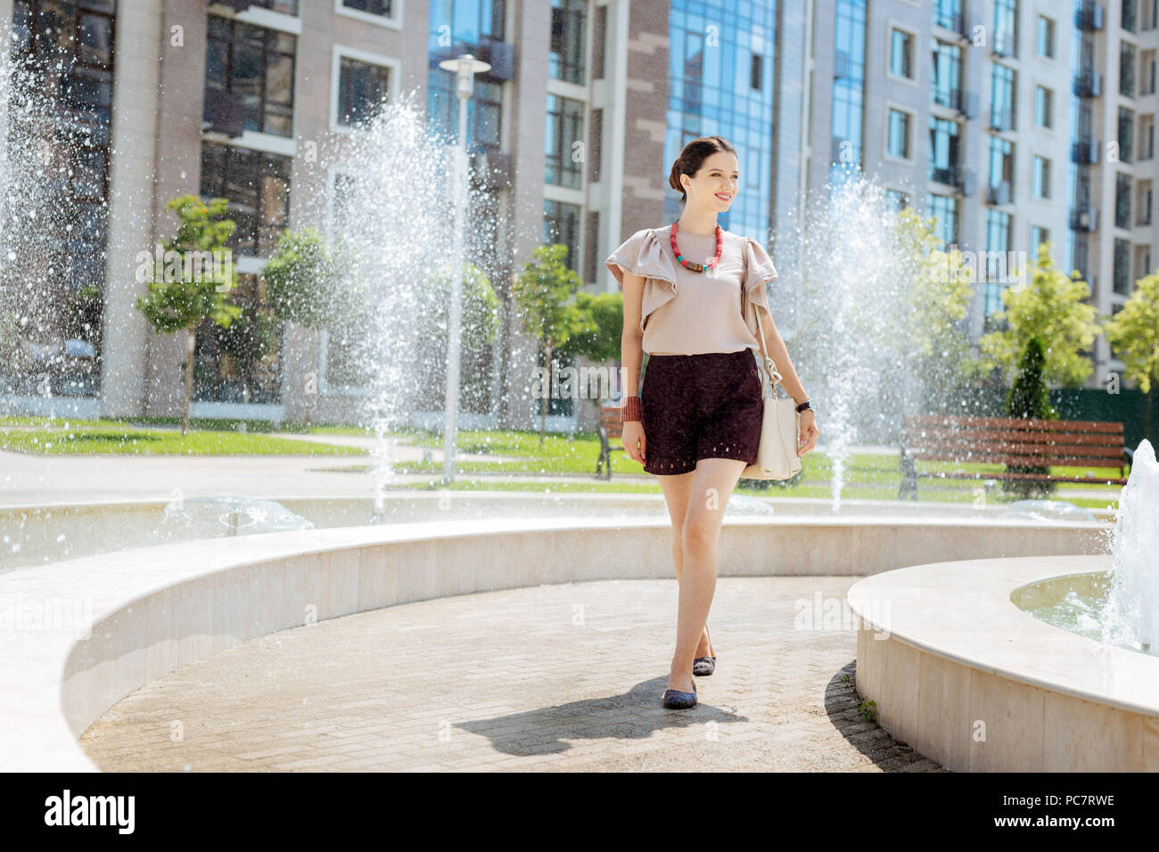 Beauty fountain hi-res stock photography and images - Alamy