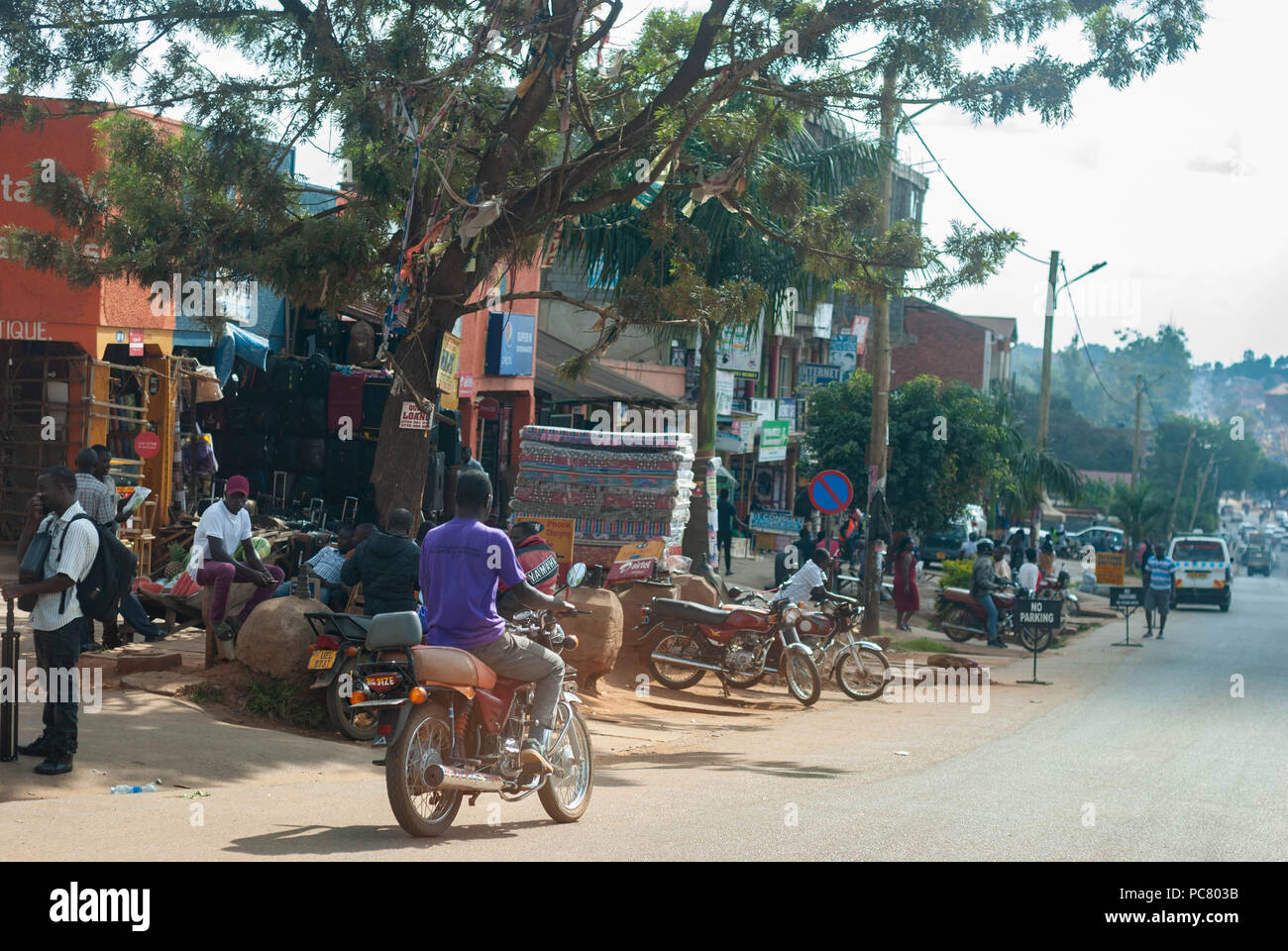 Streetscene Kampala, Uganda, Africa Stock Photo - Alamy