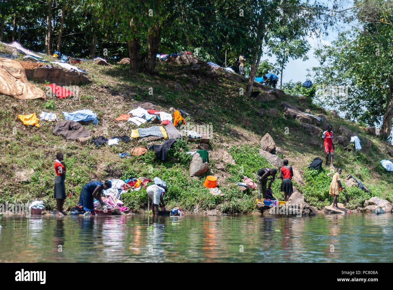 Washing in the nile river hi-res stock photography and images - Alamy