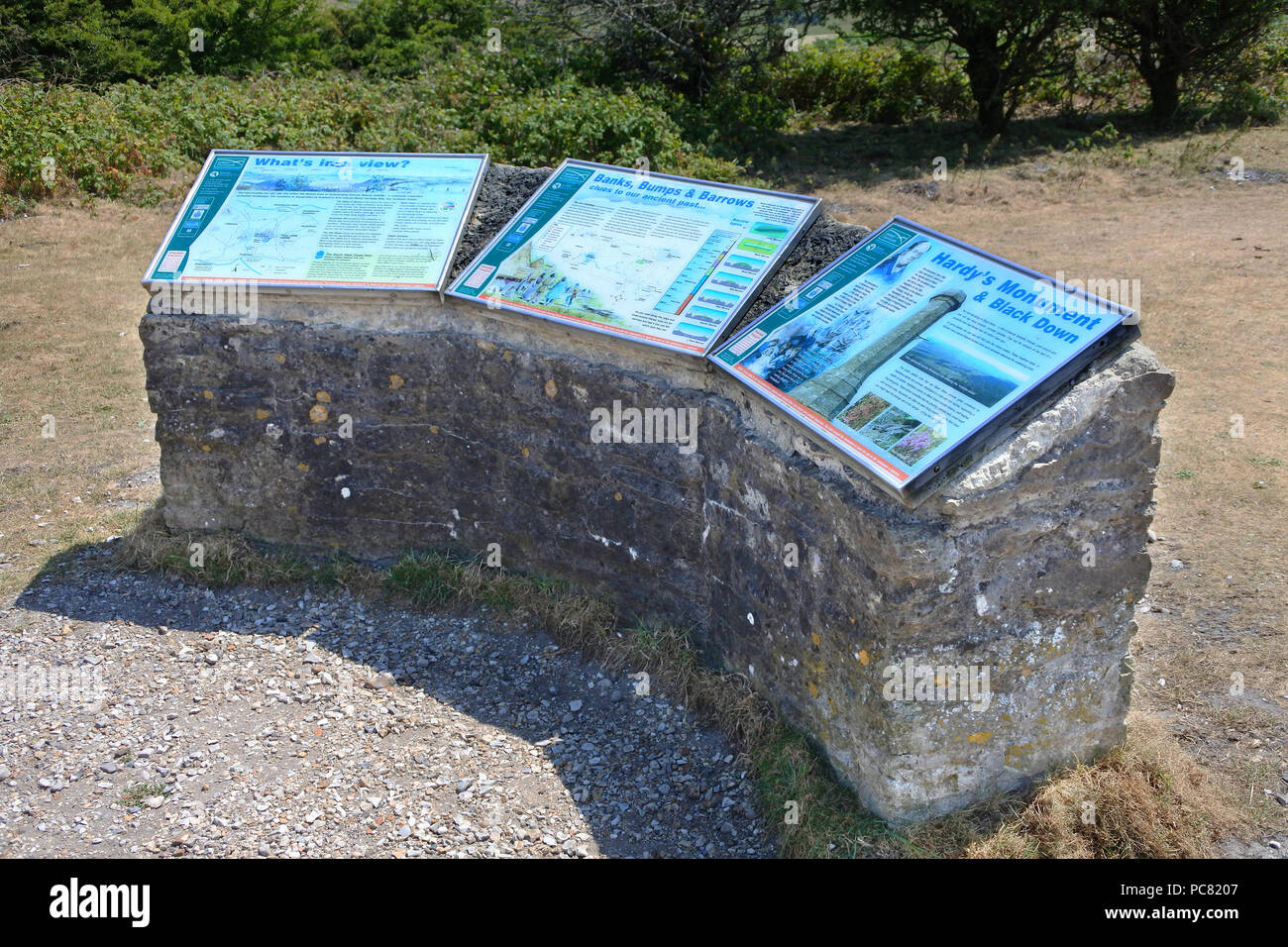 English heritage information signs hi-res stock photography and images ...