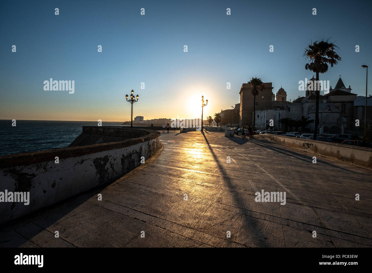 Cadiz waterfront street view hi-res stock photography and images - Alamy