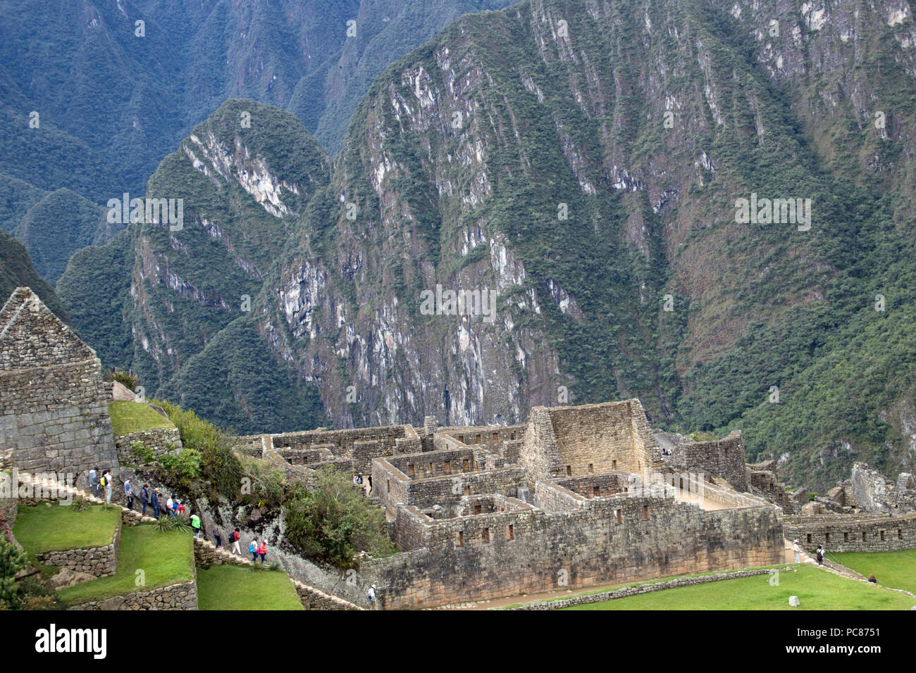 Ancient Inca Ruins at Machu Picchu Stock Photo - Alamy