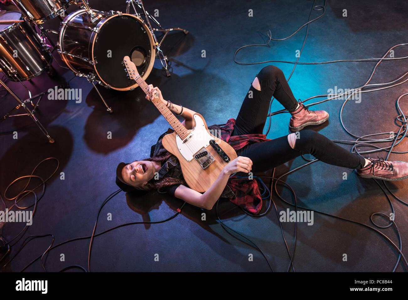 Hard Rock N Roll Chick