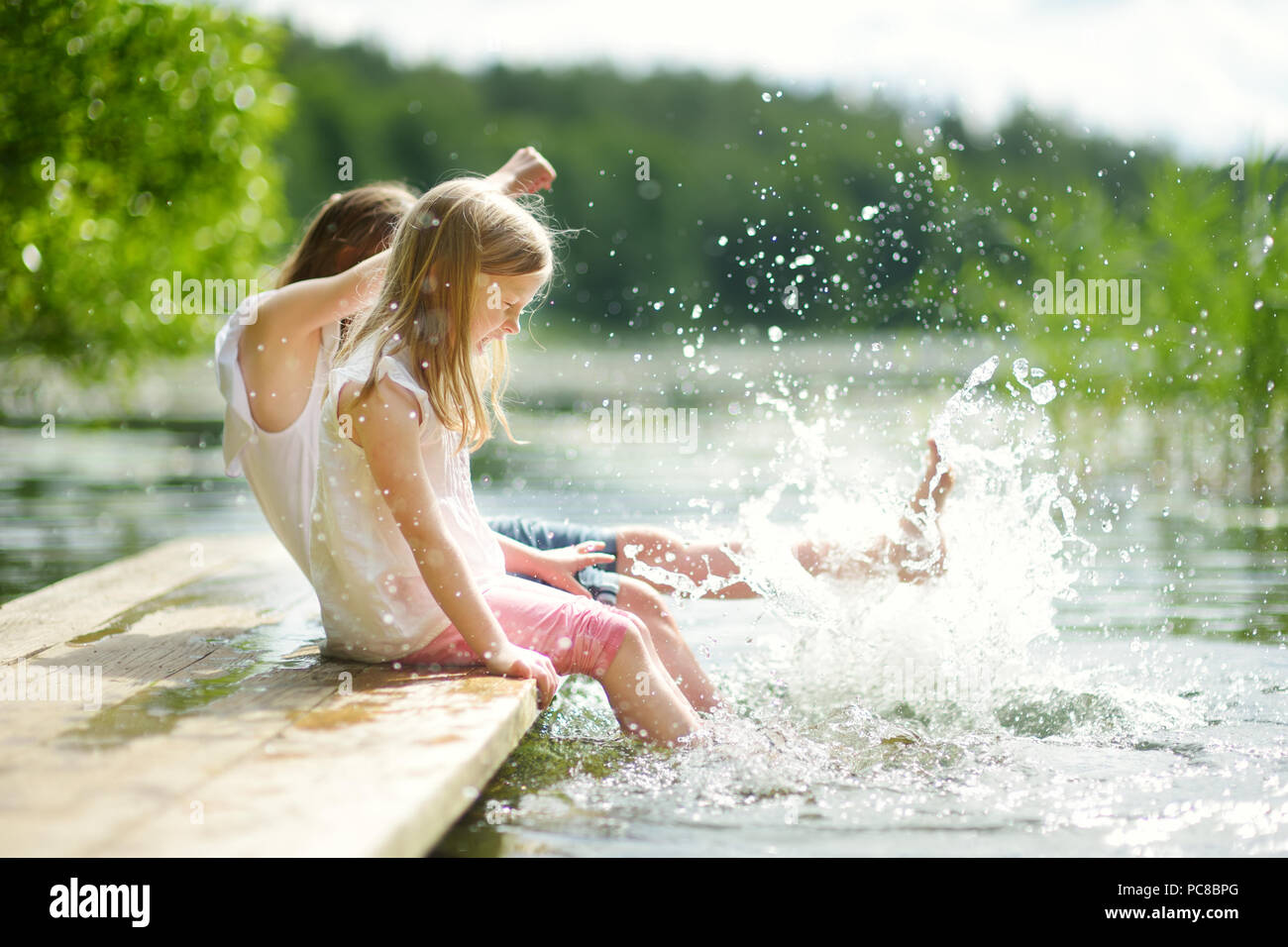 Pond Dipping Platform High Resolution Stock Photography and Images - Alamy