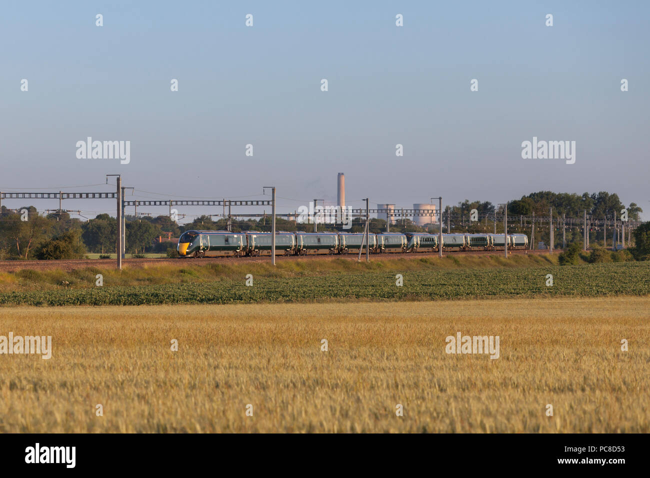 First Great Western Railway class 800 bi mode Hitachi IEP trains at ...