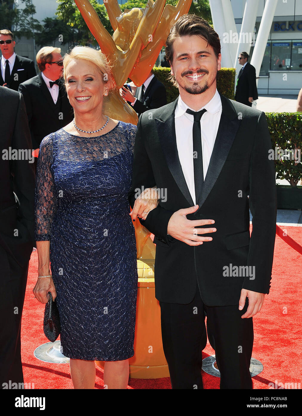 Jason ritter and mom _115 red carpet event hi-res stock photography and ...