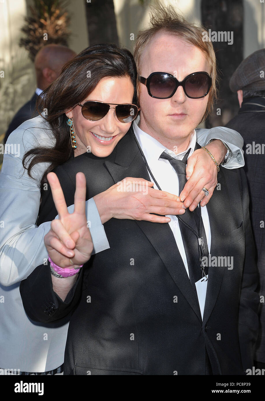 Paul mccartneys wife james mccartney _76 red carpet event hi-res stock ...