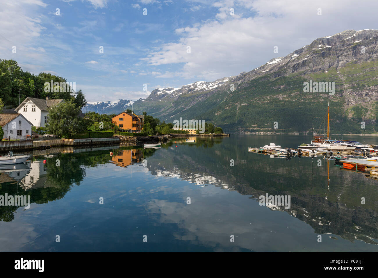 Lofthus sorfjorden hi-res stock photography and images - Alamy