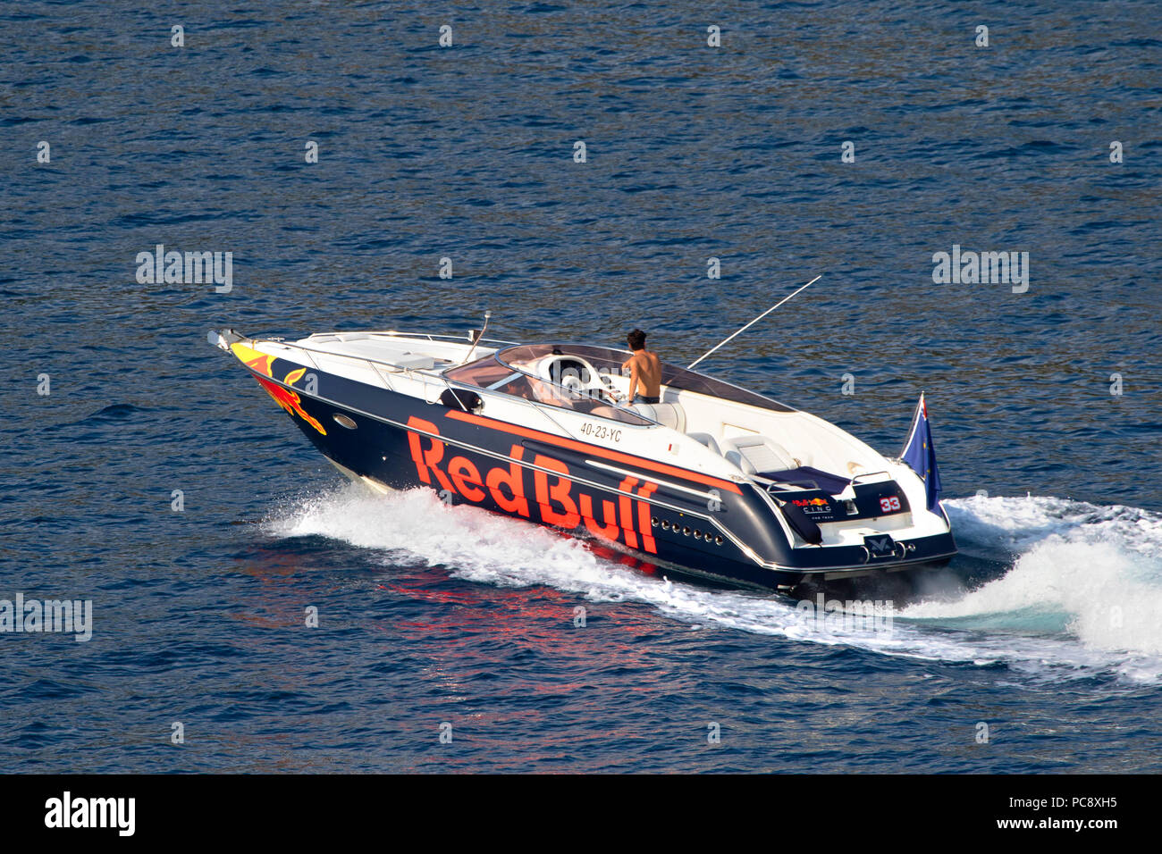Power speedboat hi-res stock photography and images - Alamy