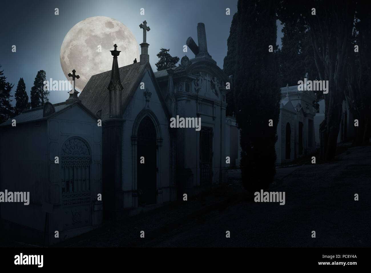 Old christian cemetery hi-res stock photography and images - Alamy