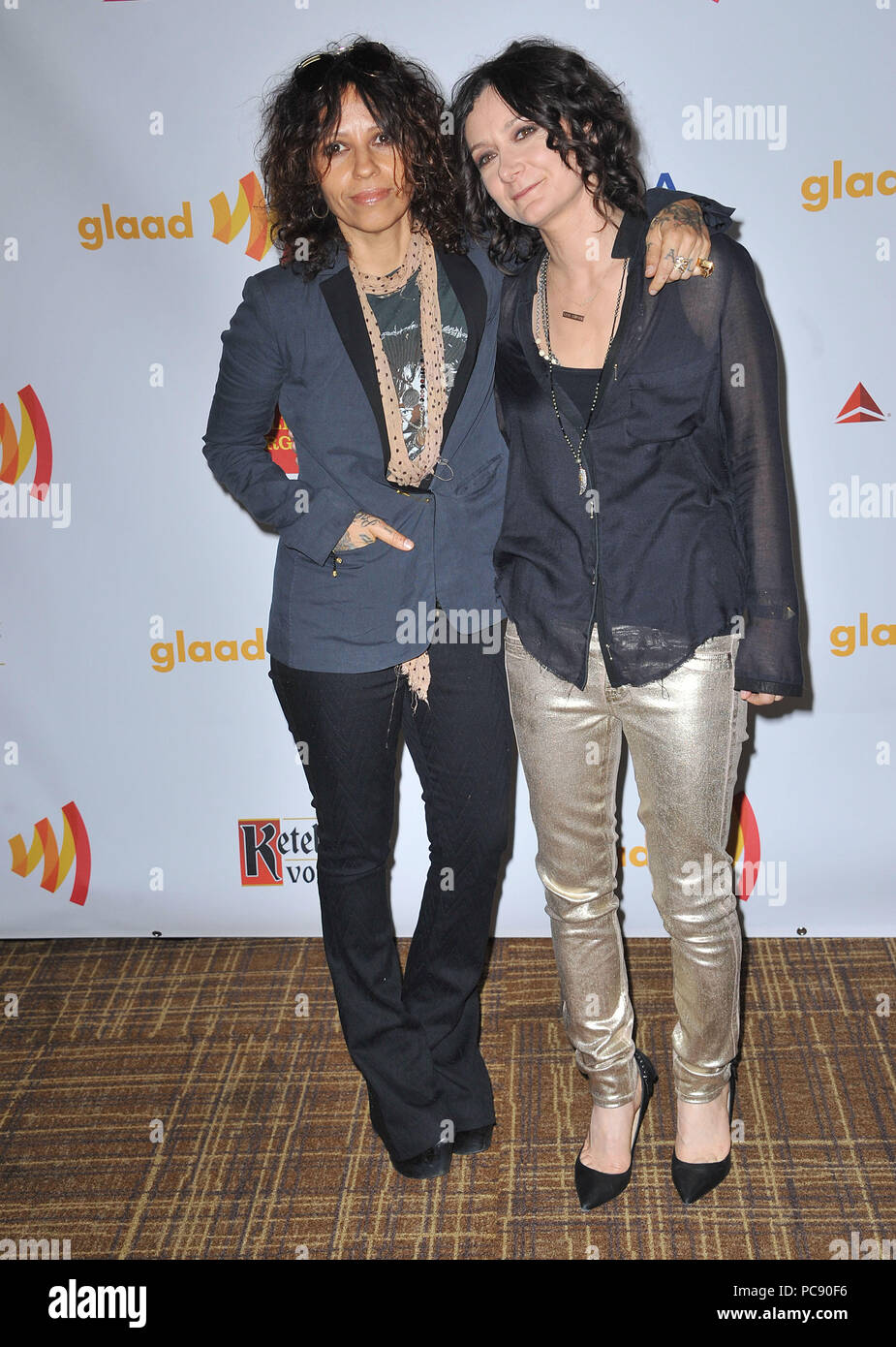 Sara Gilbert Linda Perry