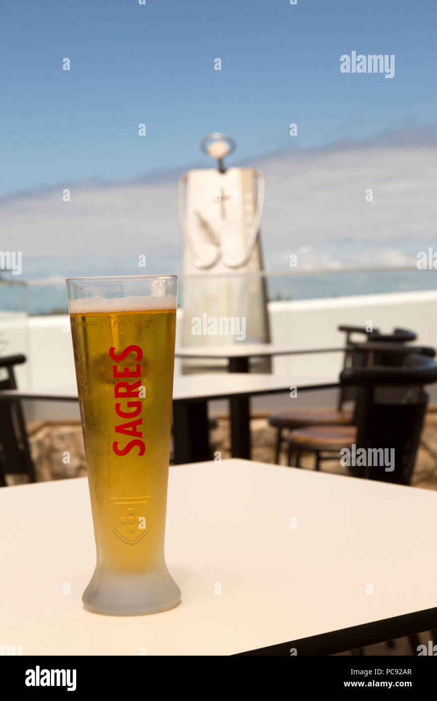 Sagres restaurant algarve hi-res stock photography and images - Alamy