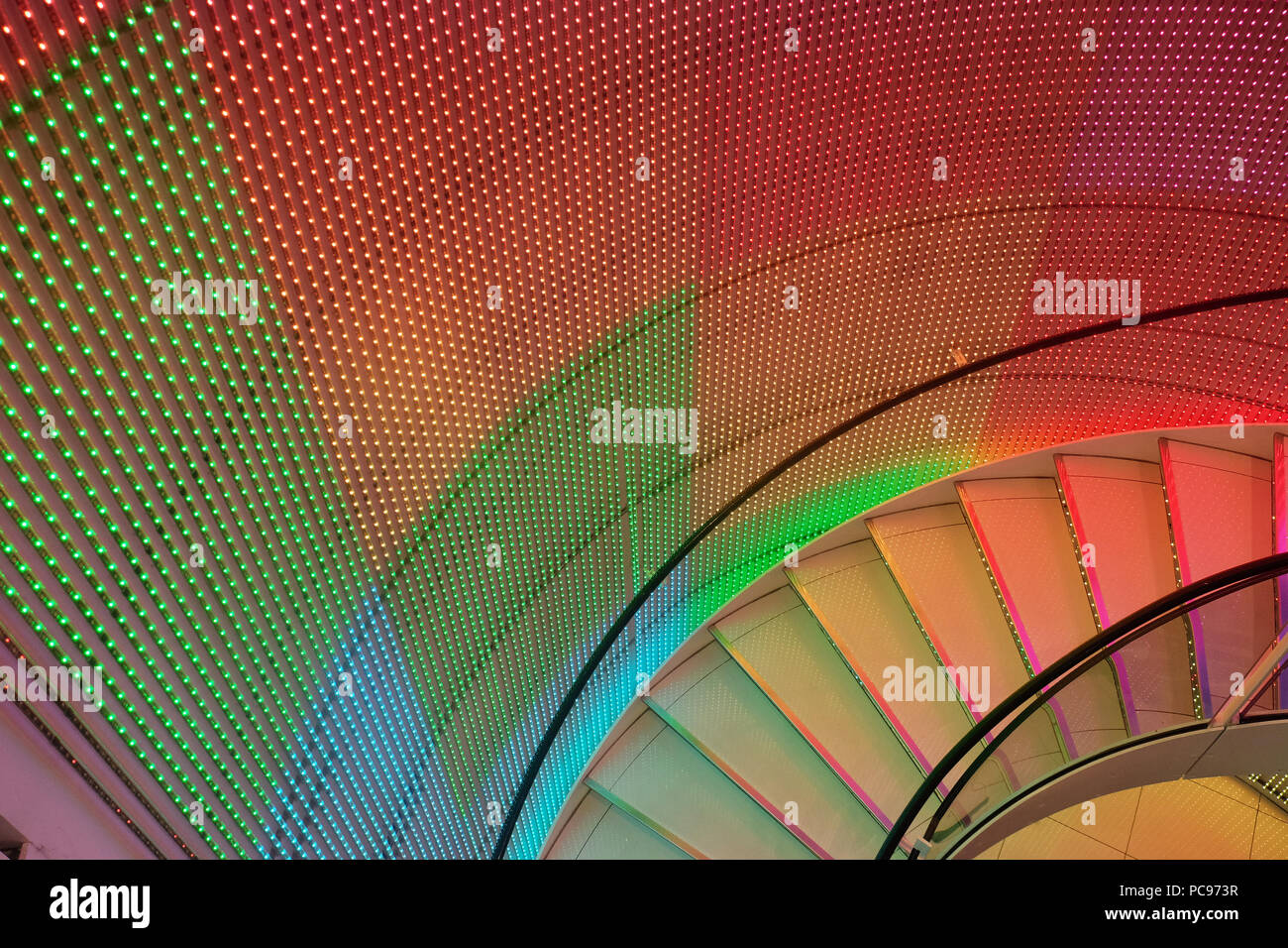 Sephora store hi-res stock photography and images - Alamy