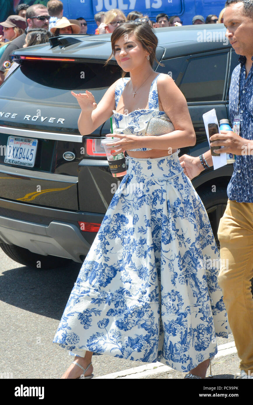 Selena Gomez arrives for the 'Hotel Transylvania 3' premiere drinking a ...
