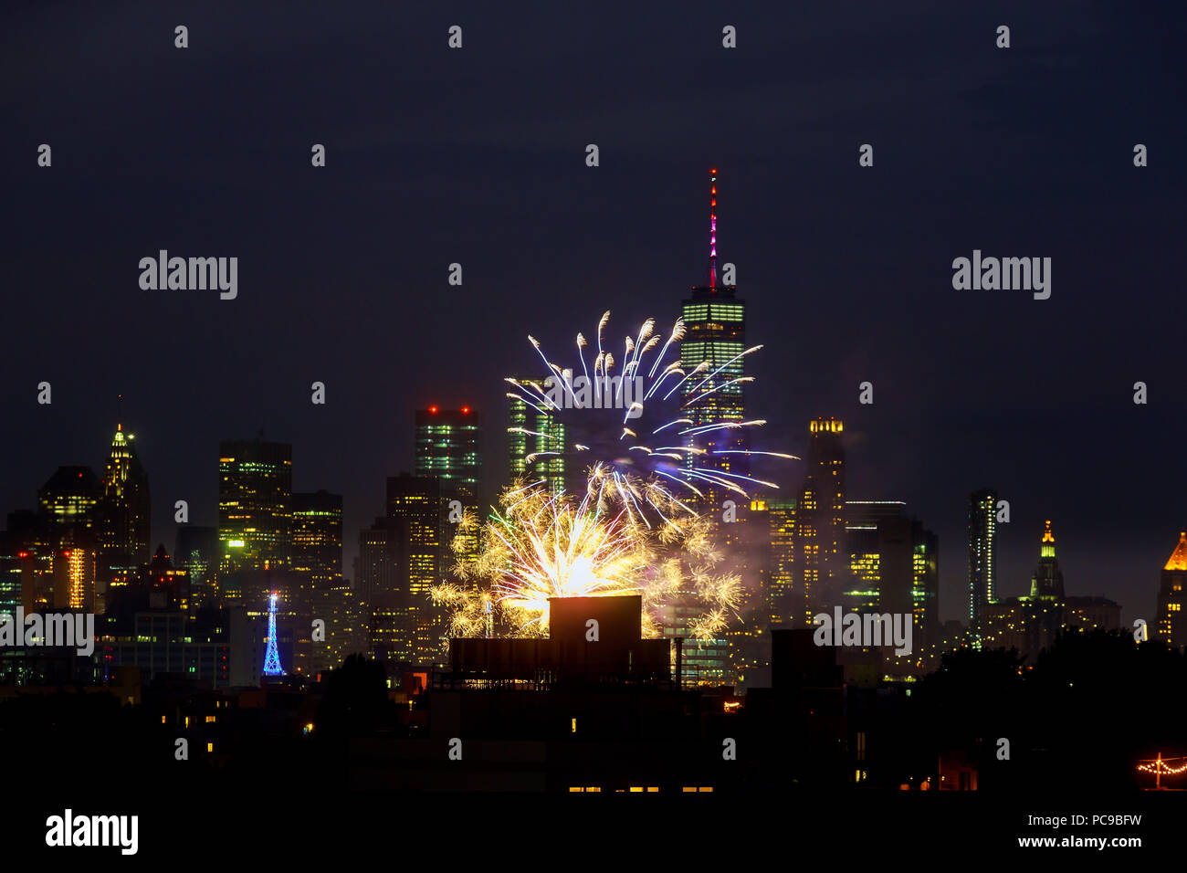 NEW YORK CITY - JUL 4: New York City Manhattan Independence Day ...