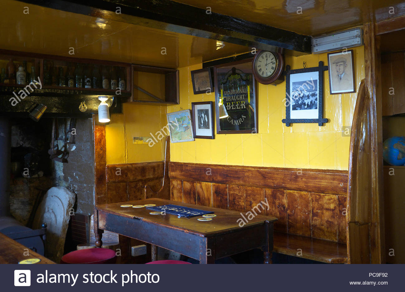 Traditional Compass High Resolution Stock Photography and Images - Alamy