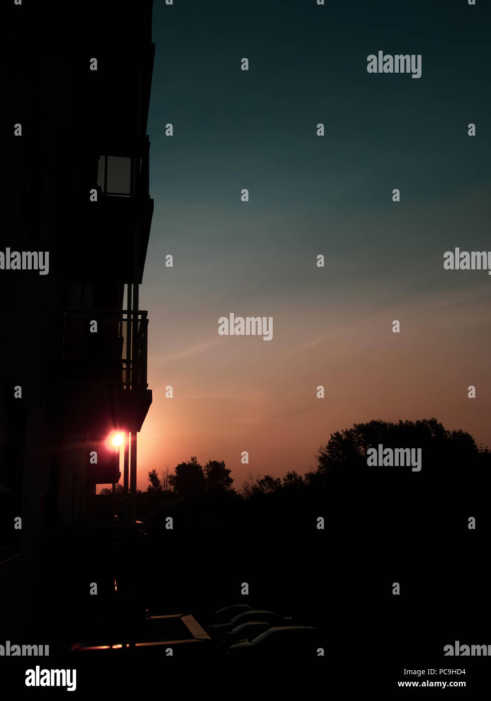 Waking up sun hi-res stock photography and images - Alamy