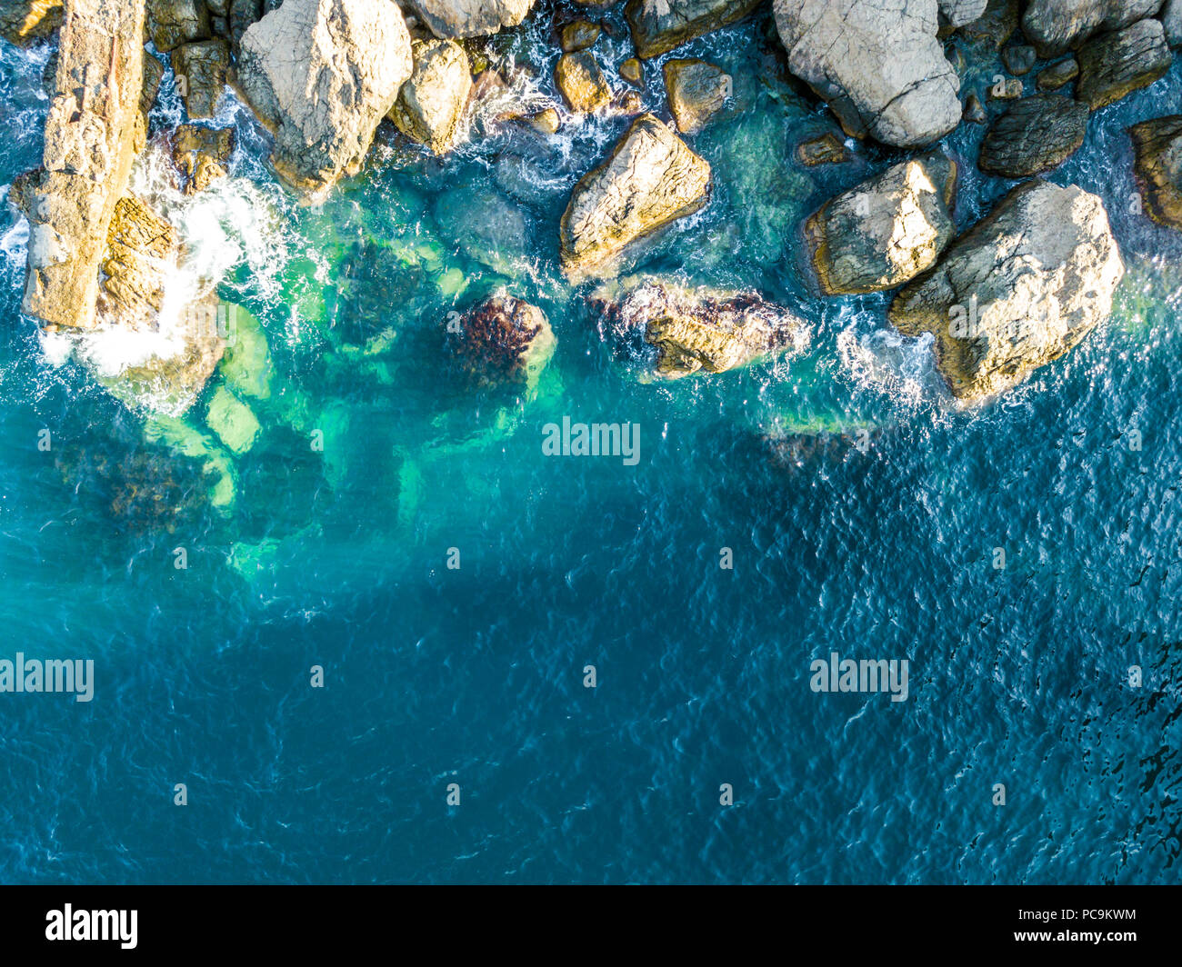 Huge rocky shore aerial view hi-res stock photography and images - Alamy