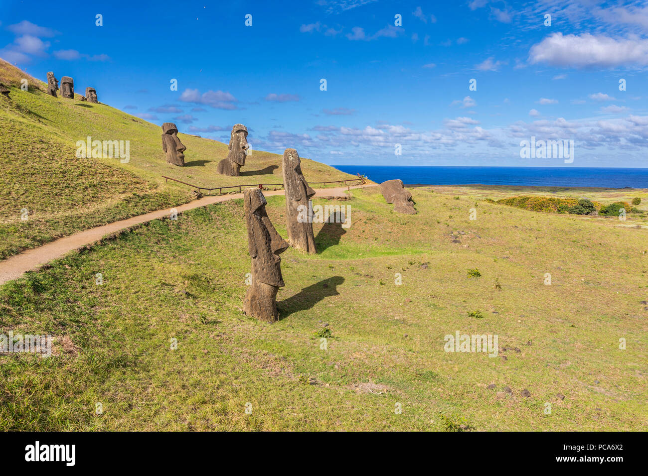 Rano Raraku Volcano, the Moais quarry where all were built on the past ...