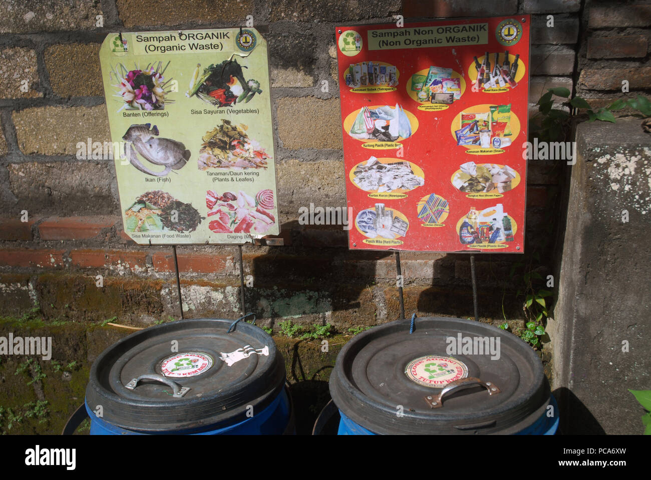 Warning sign recycling bins hi-res stock photography and images - Alamy