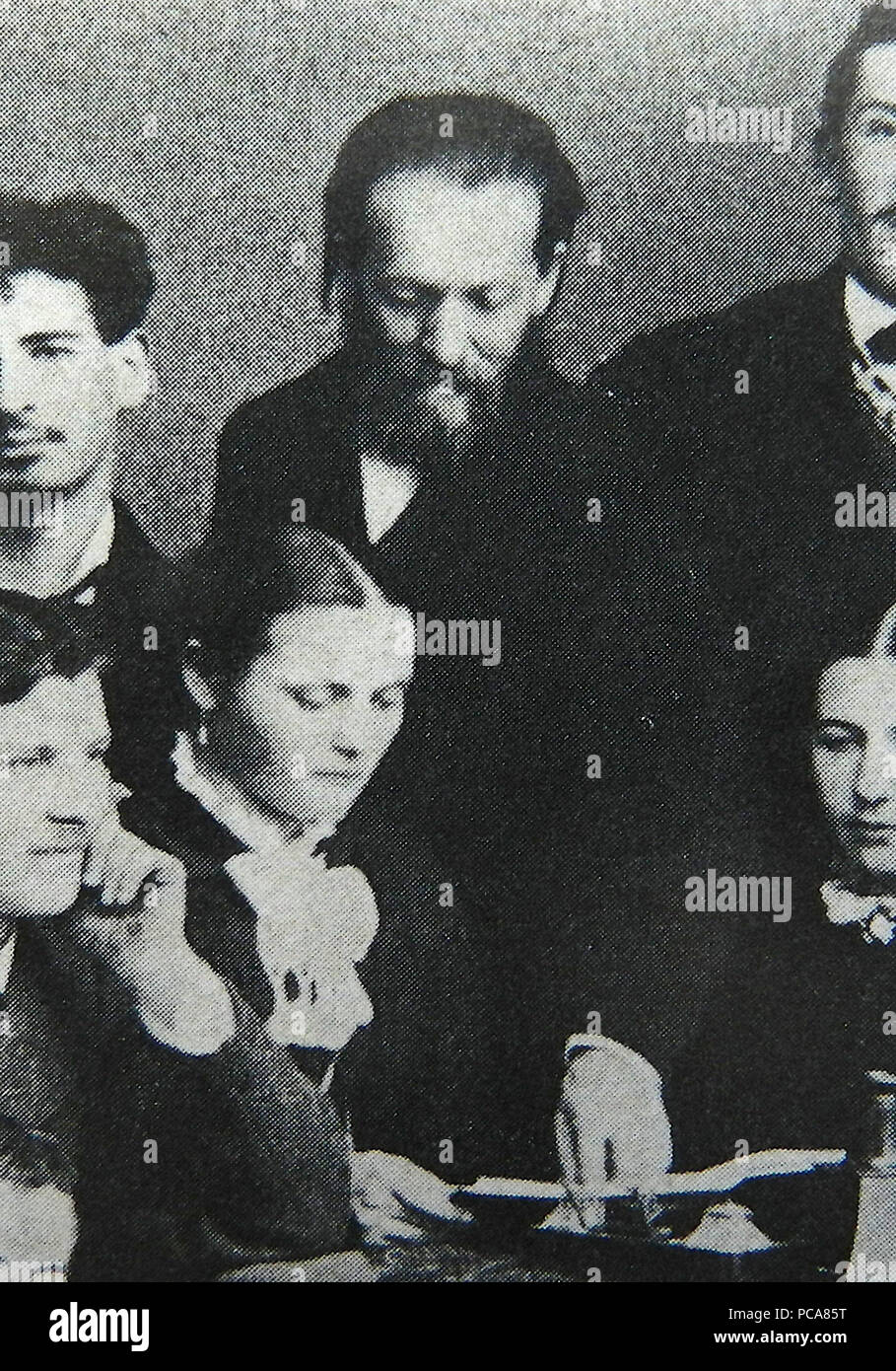 35 M. Alexandre Bourgeois, entouré d'élèves Stock Photo - Alamy