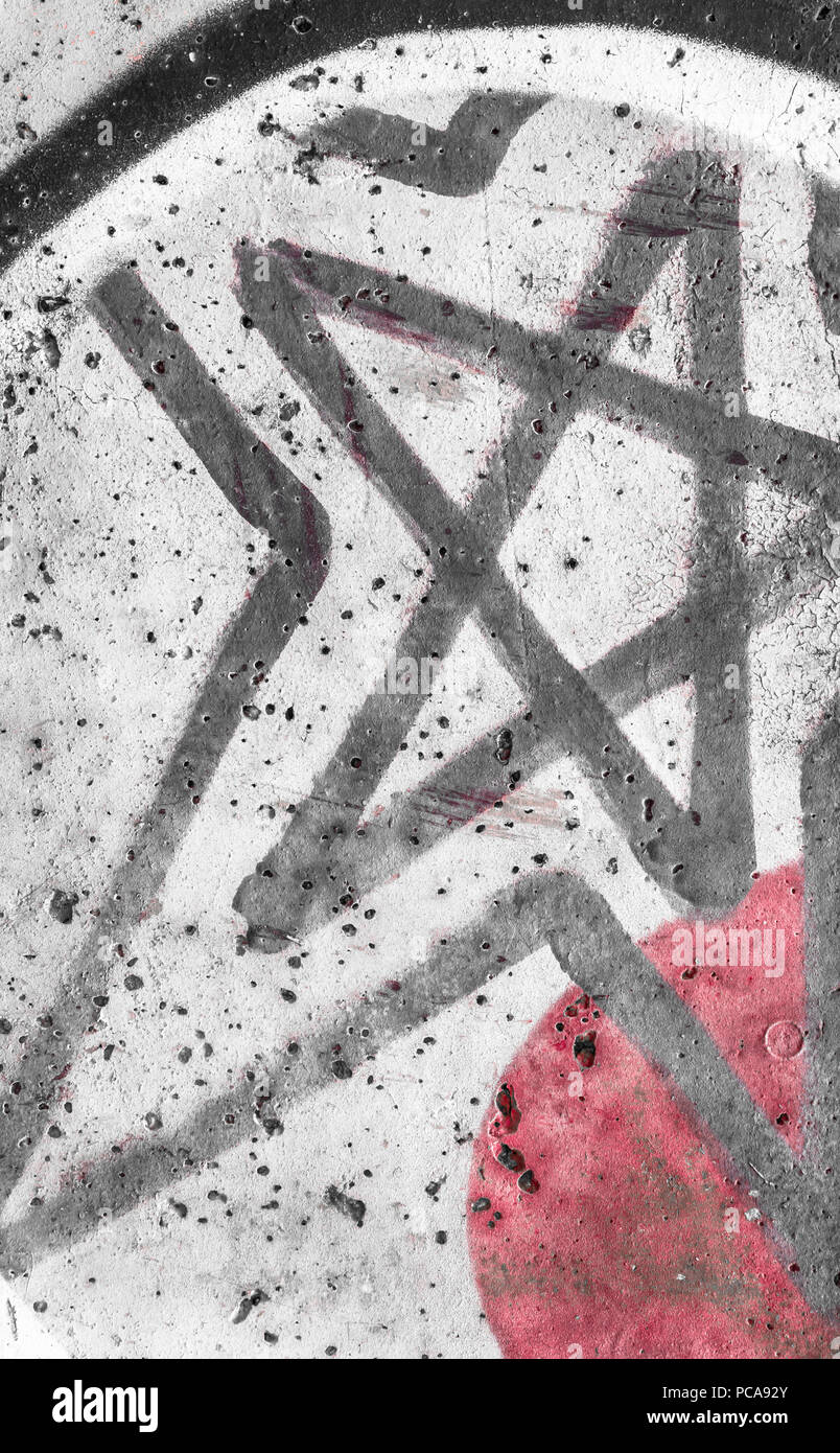 Spray paint circle hi-res stock photography and images - Alamy