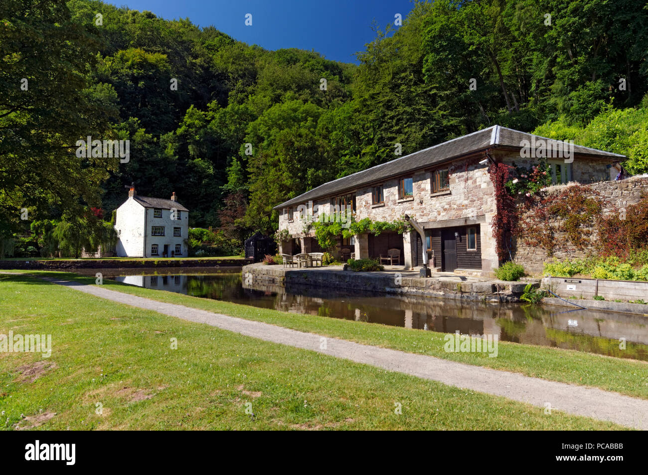 Llanfoist hi-res stock photography and images - Alamy
