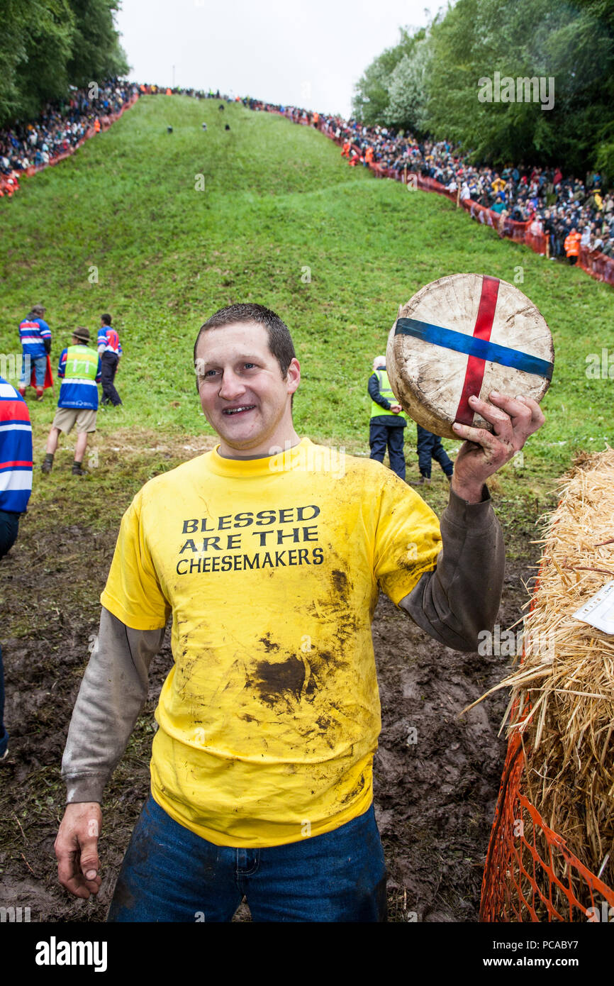 Cheese rolling festival at coopers hill hi-res stock photography and ...