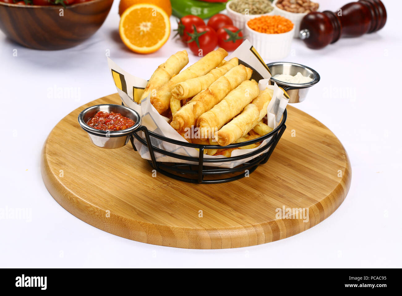 Deep Fried Turkish Cigar Shaped Rolls - Sigara Boregi Stock Photo - Alamy
