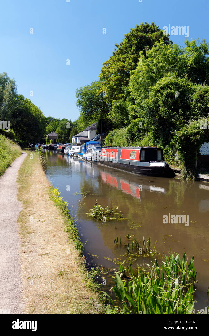Abergavenny and Brecon Canal, Govilon near Abergavenny, Wales, UK Stock ...